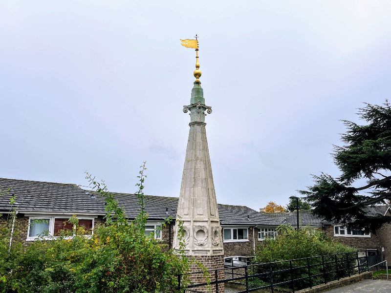 A Wren Spire Hidden In A South London Housing Estate - Living London ...
