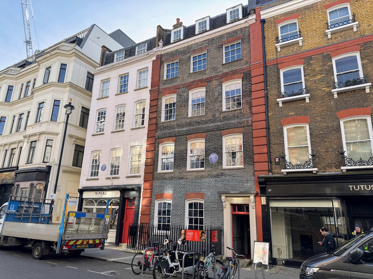 Two Musical Marvels: A Visit To The Handel Hendrix House - Living ...