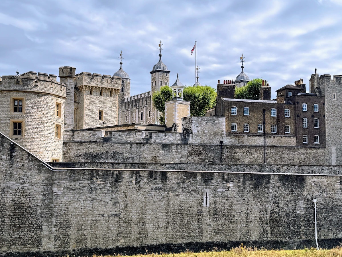 The Tower Of London During World War two - Living London History